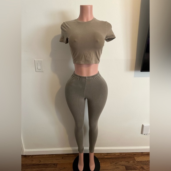 SKIMS | Other | Skims Set Sold Out | Poshmark